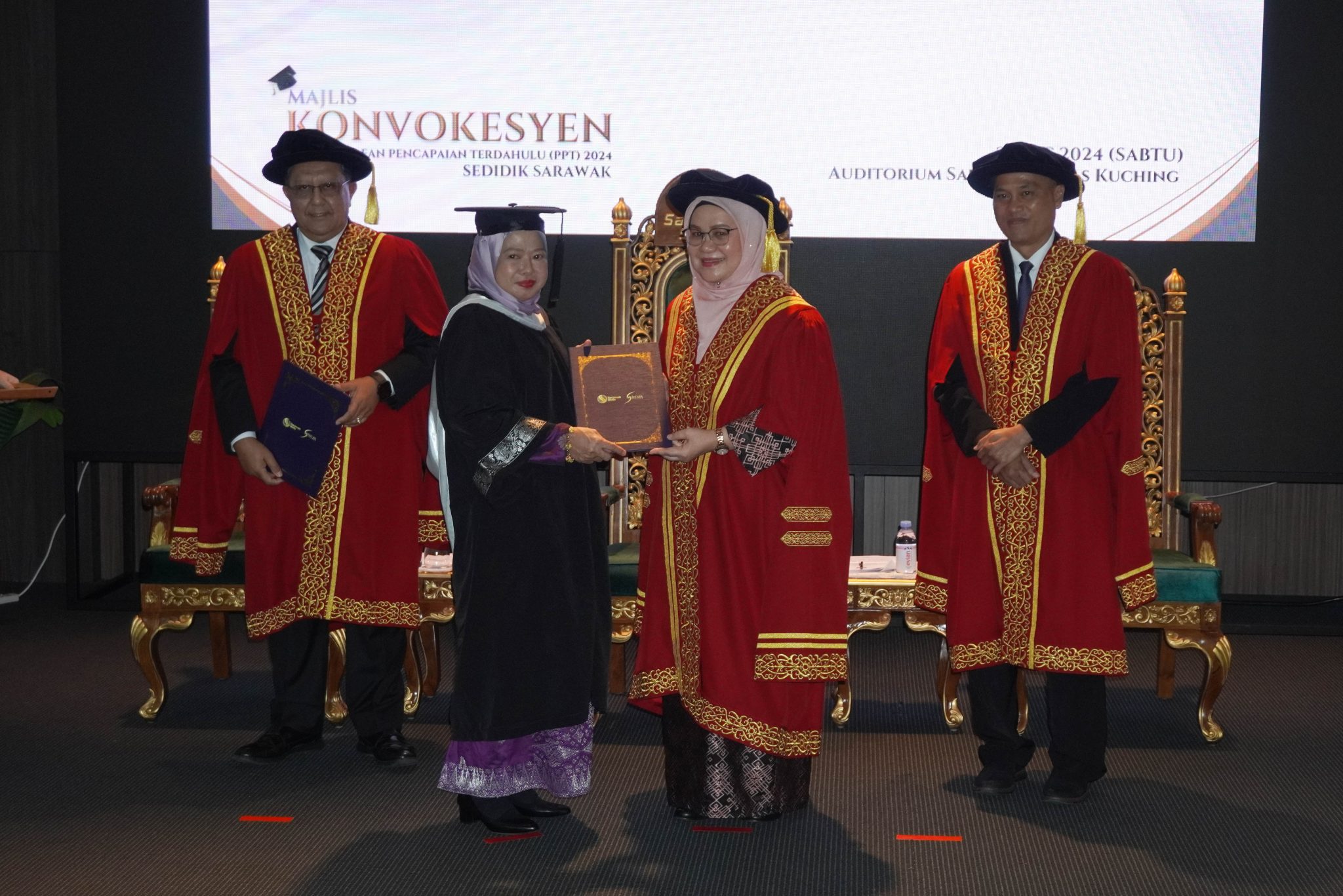 SEDIDIK SARAWAK CELEBRATES STAFF MEMBERS’ COMPLETION OF RECOGNITION OF ...